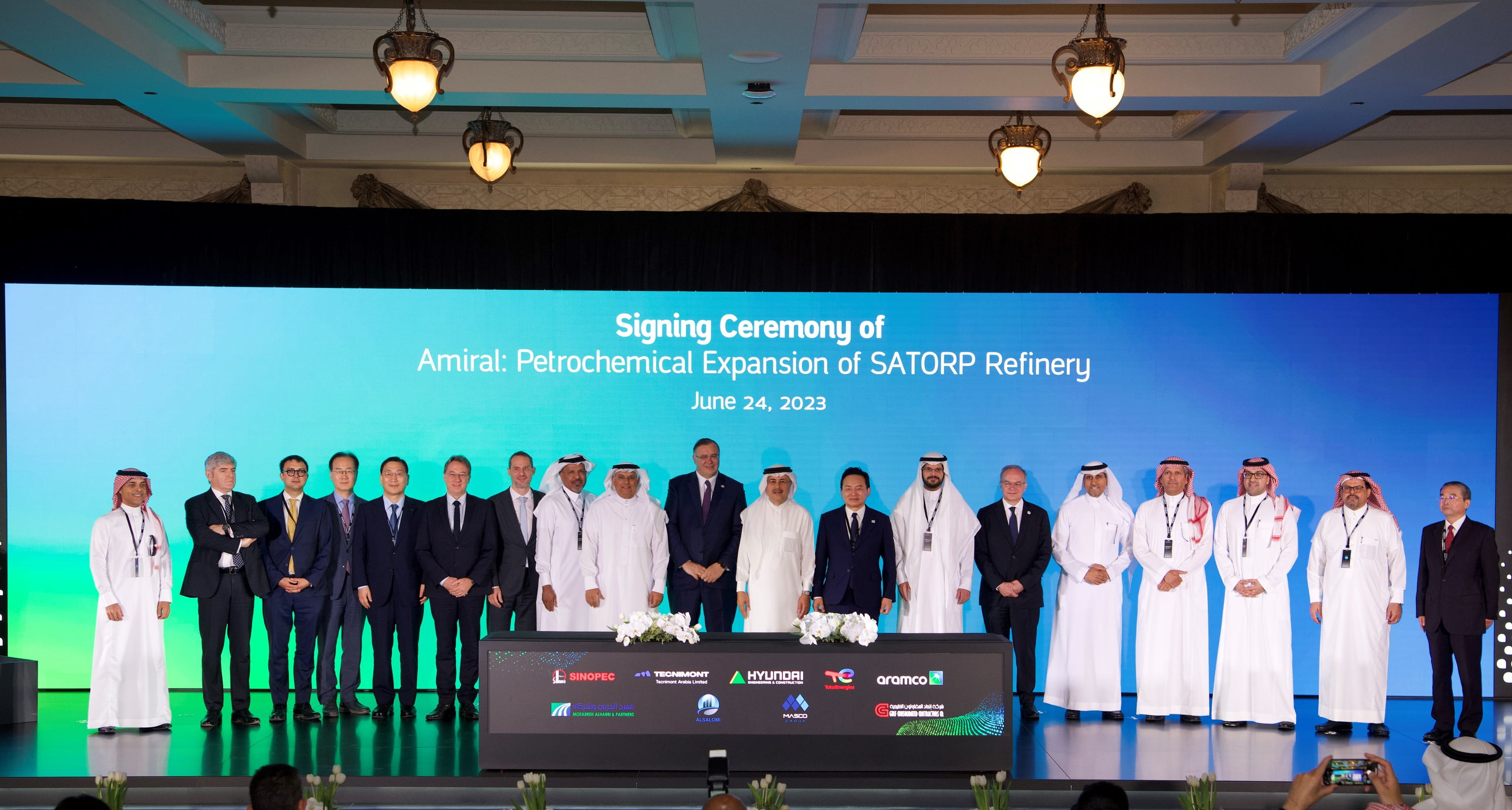Aramco and TotalEnergies award contracts for $11 billion Amiral project ...